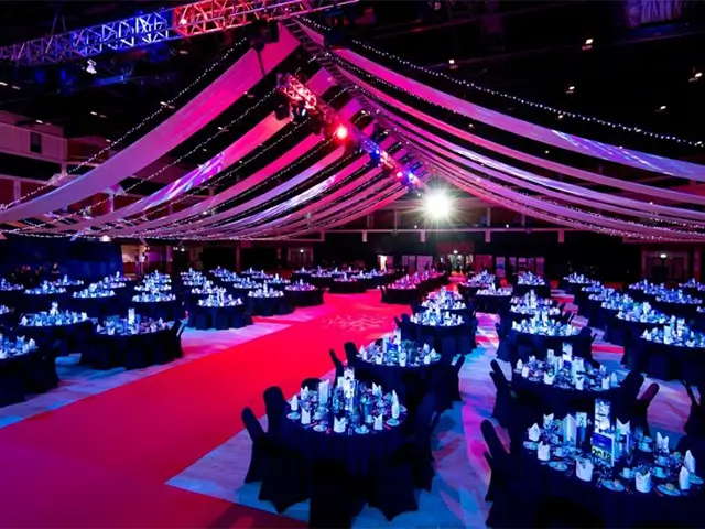 Outstaion Cabs +91 8767459909 | Cabs On Rental For Event in Pune